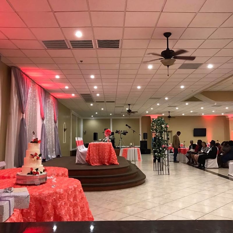 Experience the Beauty | Elegant Hall